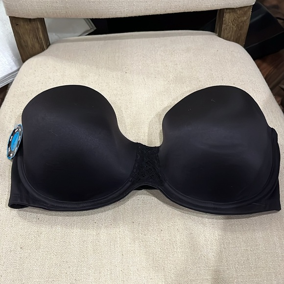 Bali | Intimates & Sleepwear | Nwt Bali Smoothing 7 Ways To Wear Bra ...